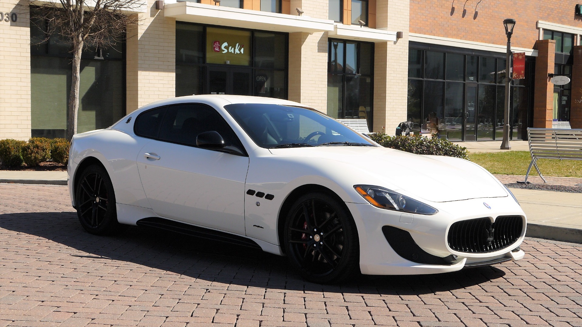 Maserati Granturismo Sport White